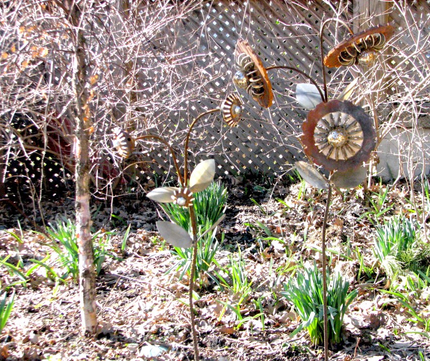 Rusty Garden Art | u p C y c l e d ART